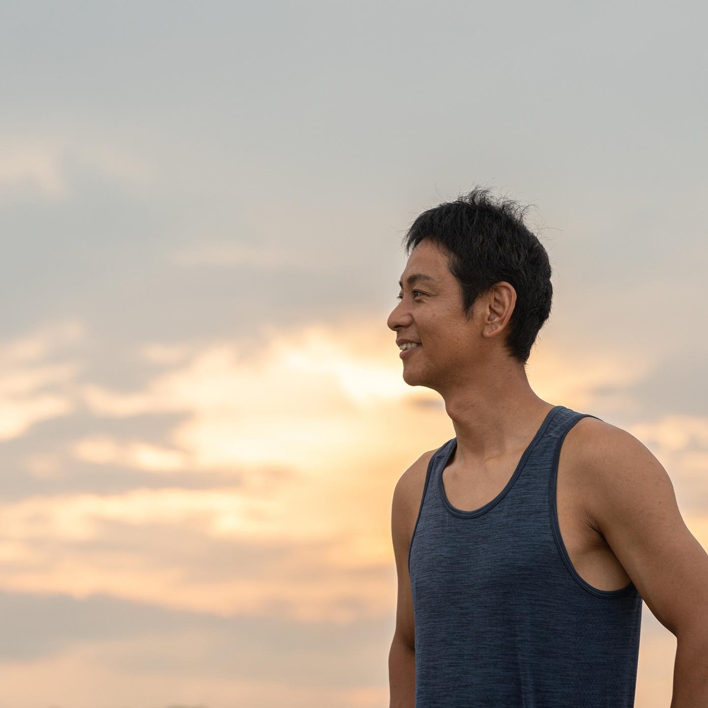 波音と月明かりのフローヨガ - 浅野佑介オフィシャルサイト